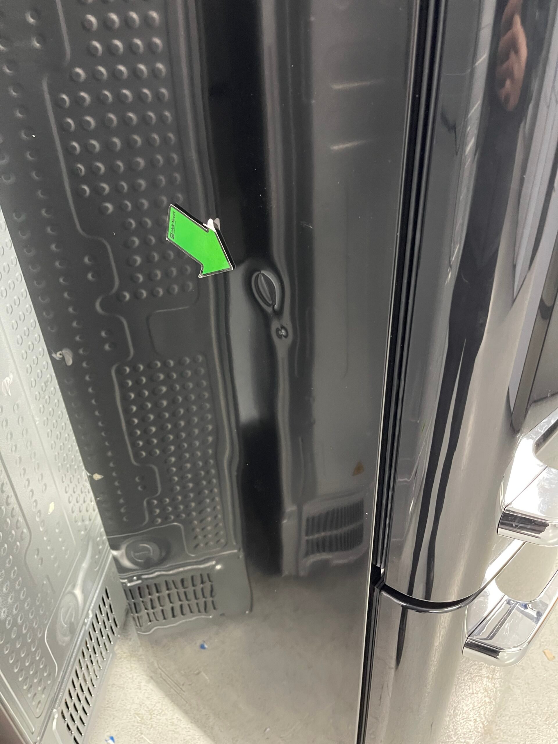 Hisense Retro RB390N4RBDUK 60/40 Frost Free Fridge Freezer - Black - D ...